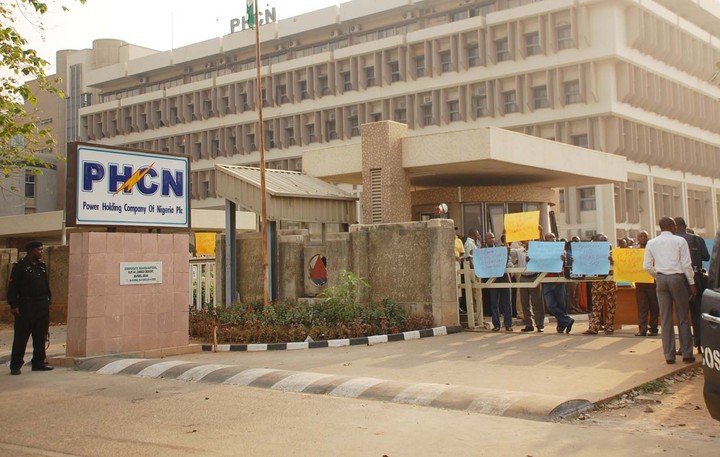 Q1 2013: FG Releases N45 Billion For Payment of PHCN Workers – Channels ...