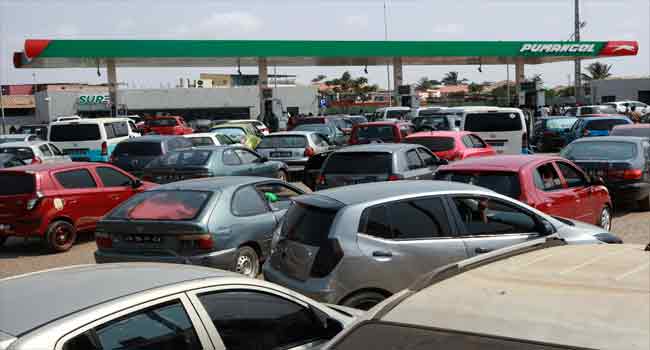 Fuel Queues Resurface As Tinubu Announces Subsidy Removal • Channels Television