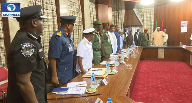 Insecurity: Buhari Holds Closed-Door Meeting With Security Chiefs, Osinbajo – Channels Television