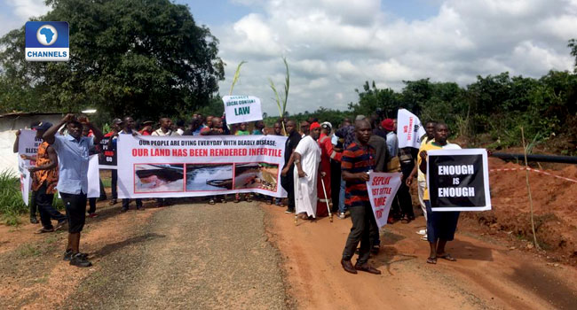 Youths Protest Over Environmental Pollution By Oil Company In Imo ...