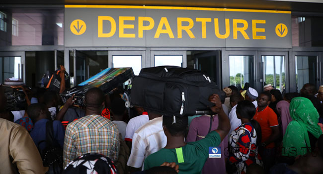 PHOTOS: Drama At Abuja Train Station Over Alleged Ticket Racketeering ...