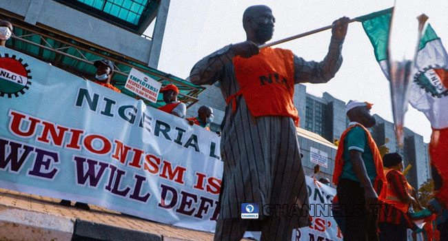 PHOTOS: NLC Protests At CAC Headquarters In Abuja – Channels Television