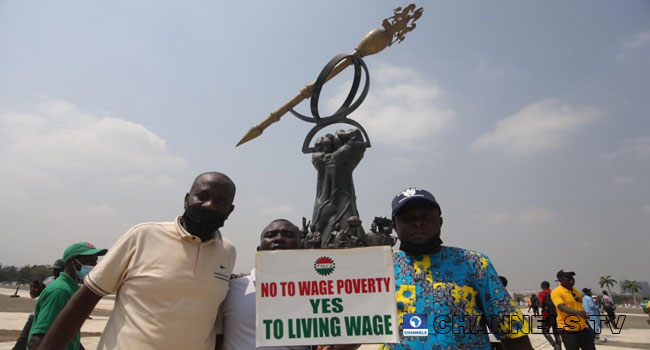 PHOTOS: NLC Protest At Unity Fountain, NASS Over Minimum Wage ...
