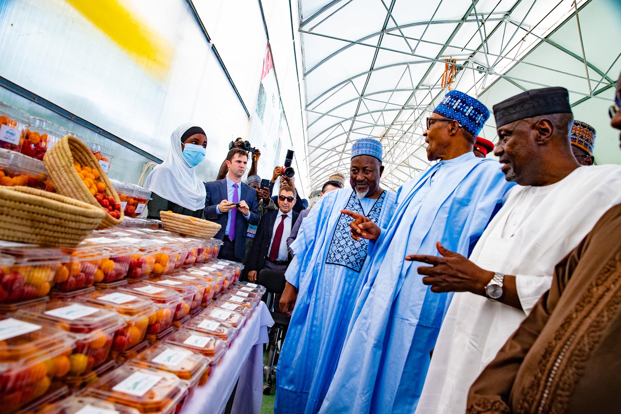 Buhari Inaugurates Landmark 5,700 Hectares Valley Irrigation Scheme In ...