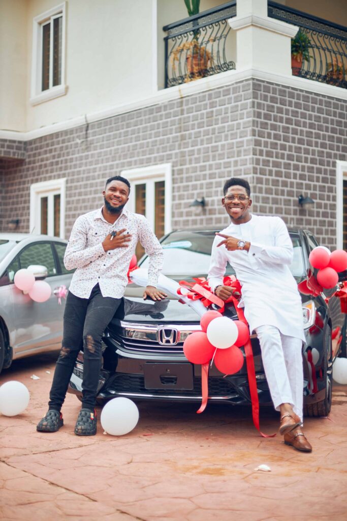 moses-bliss-singers-cars-2 • Channels Television