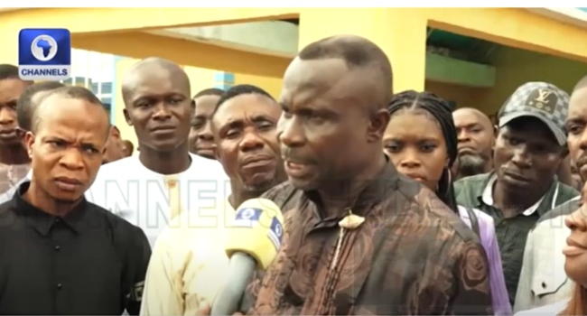 Rivers: Ahoada LG Chairman Resumes Work Despite Resistance • Channels ...