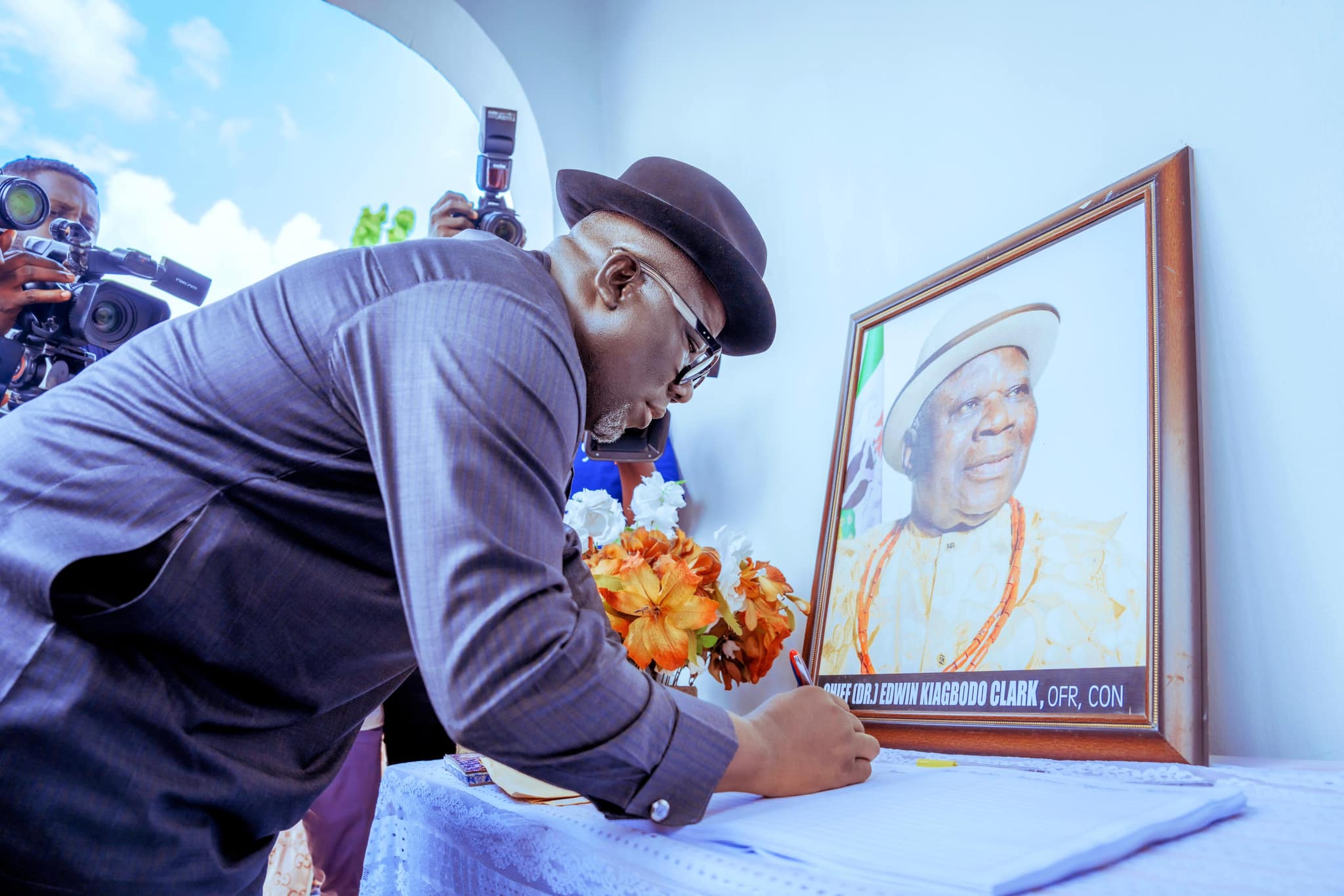 Governor Oborevwori Visits Family Of Late Edwin Clark • Channels Television